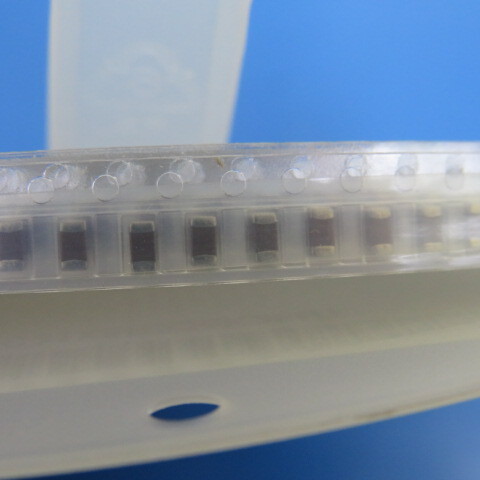 CAL-CHIP ELECTRONICS GMC31X5R226K25NT Qty of 1000 per Lot CAP CER 22UF ...