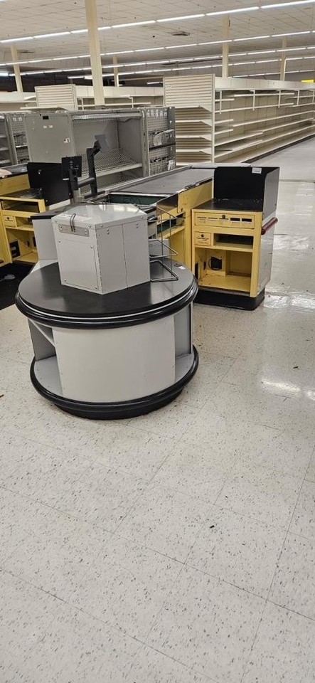 CHECKOUT COUNTER & BAG CAROUSEL Electric Belt Check Lane Grocery Store ...