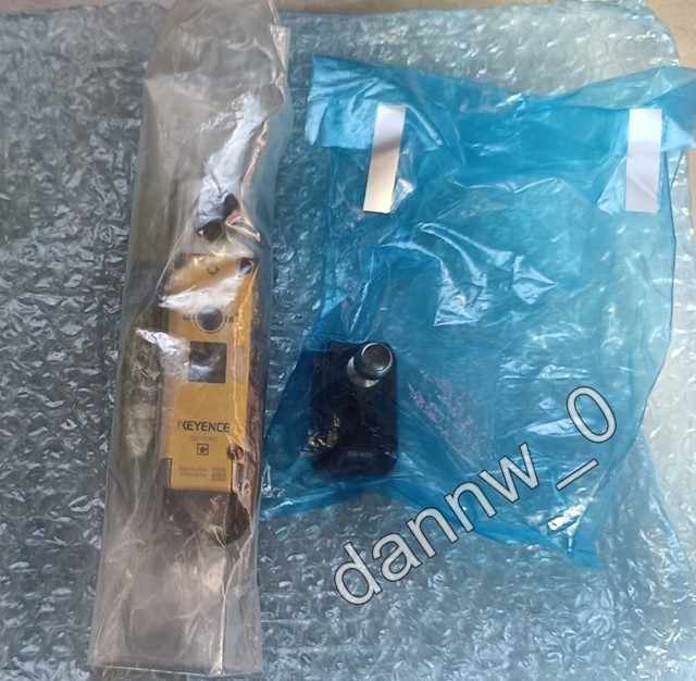 KEYENCE GS-51PC Power-to-release Standard type PNP M12 connector type ...