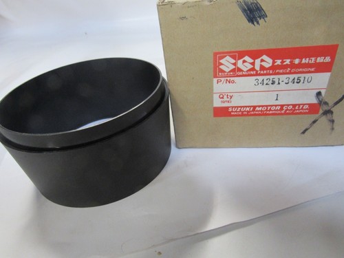 Suzuki GS550 GS650 Tachometer Meter Cover NOS GS650E Gauge Case 34251 ...