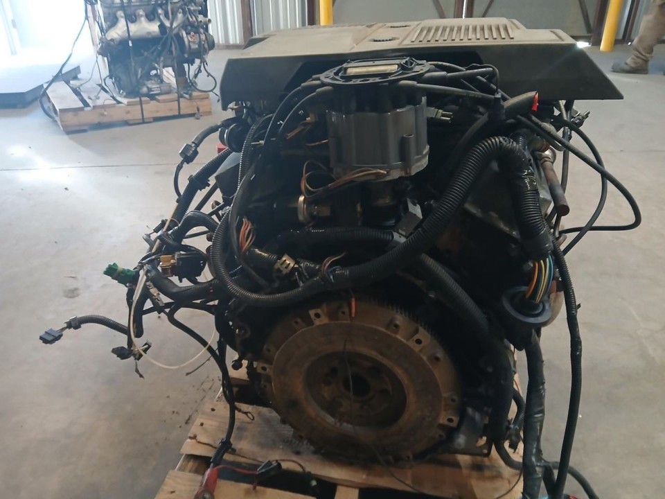 82-84 CORVETTE C4 5.7L 350CI CROSSFIRE TBI ENGINE ASSEMBLY WITH ...