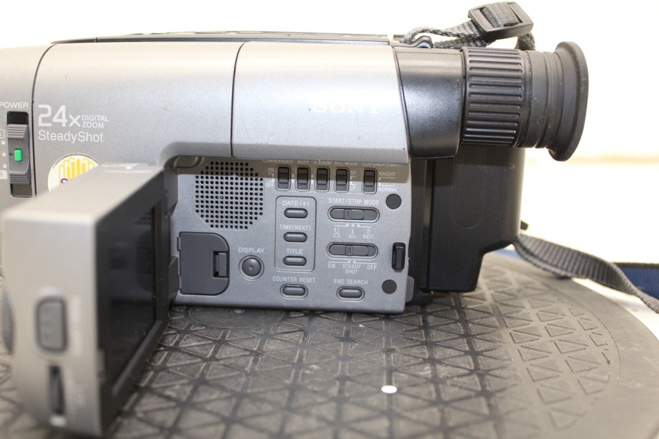 Sony Handycam CCD-TRV21 Video8 Camera Camcorder - Untested As-is | eBay