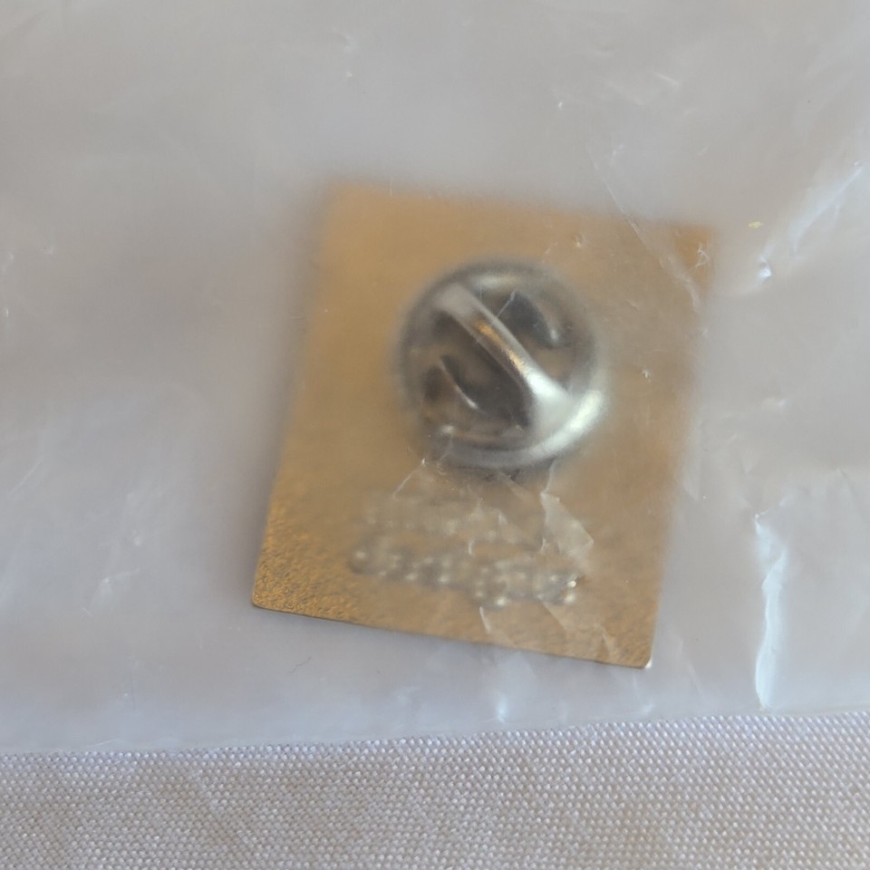 Vtg AT&T Vendor Liaison Program Tech Advertising Gold Tone Lapel Pin ...