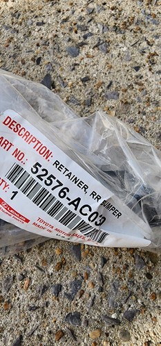 52576AC030 Genuine Toyota RETAINER, RR BU 52576-AC030 L7 | eBay