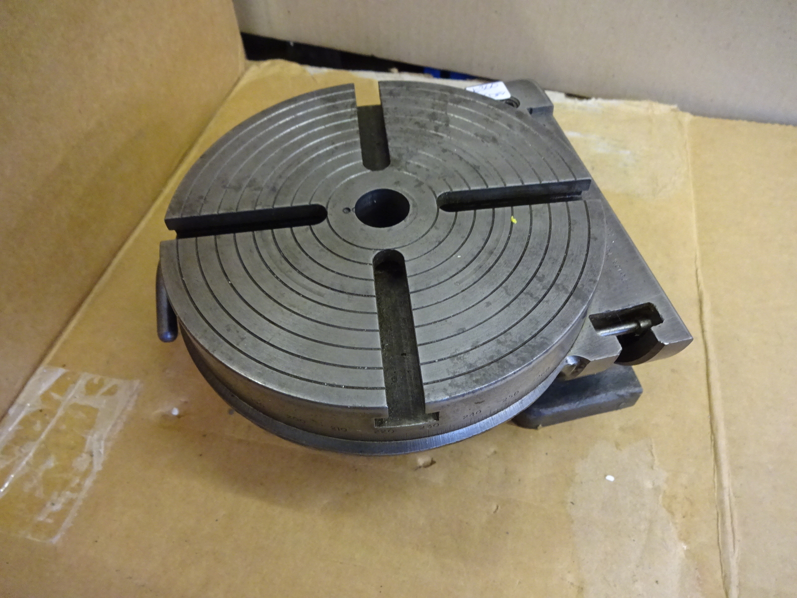 Taylor Hobson inclining indexing table + 48 Div plate + blank plate ...
