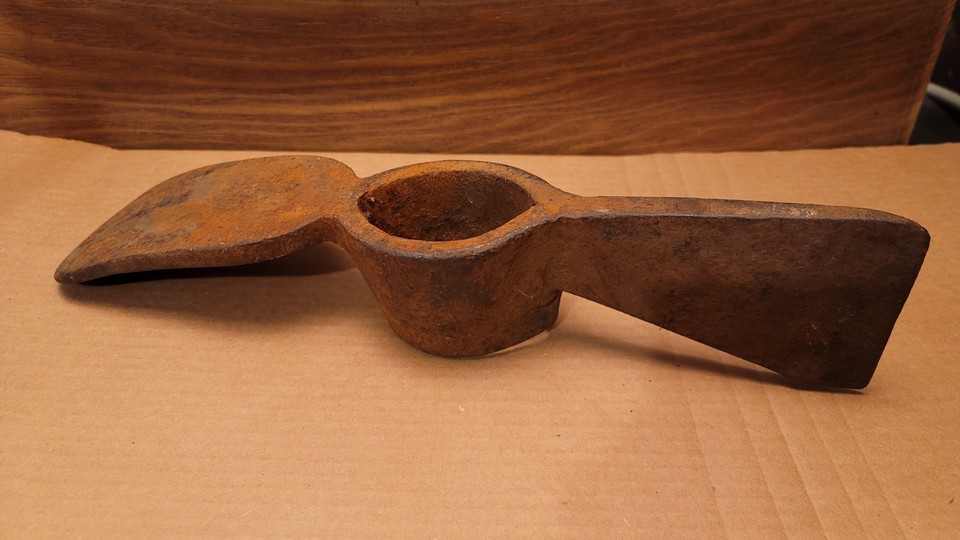 Vintage Rustic Grub Axe Digging - Cutting - Soil Garden Tool - 5 Lbs. 7 ...
