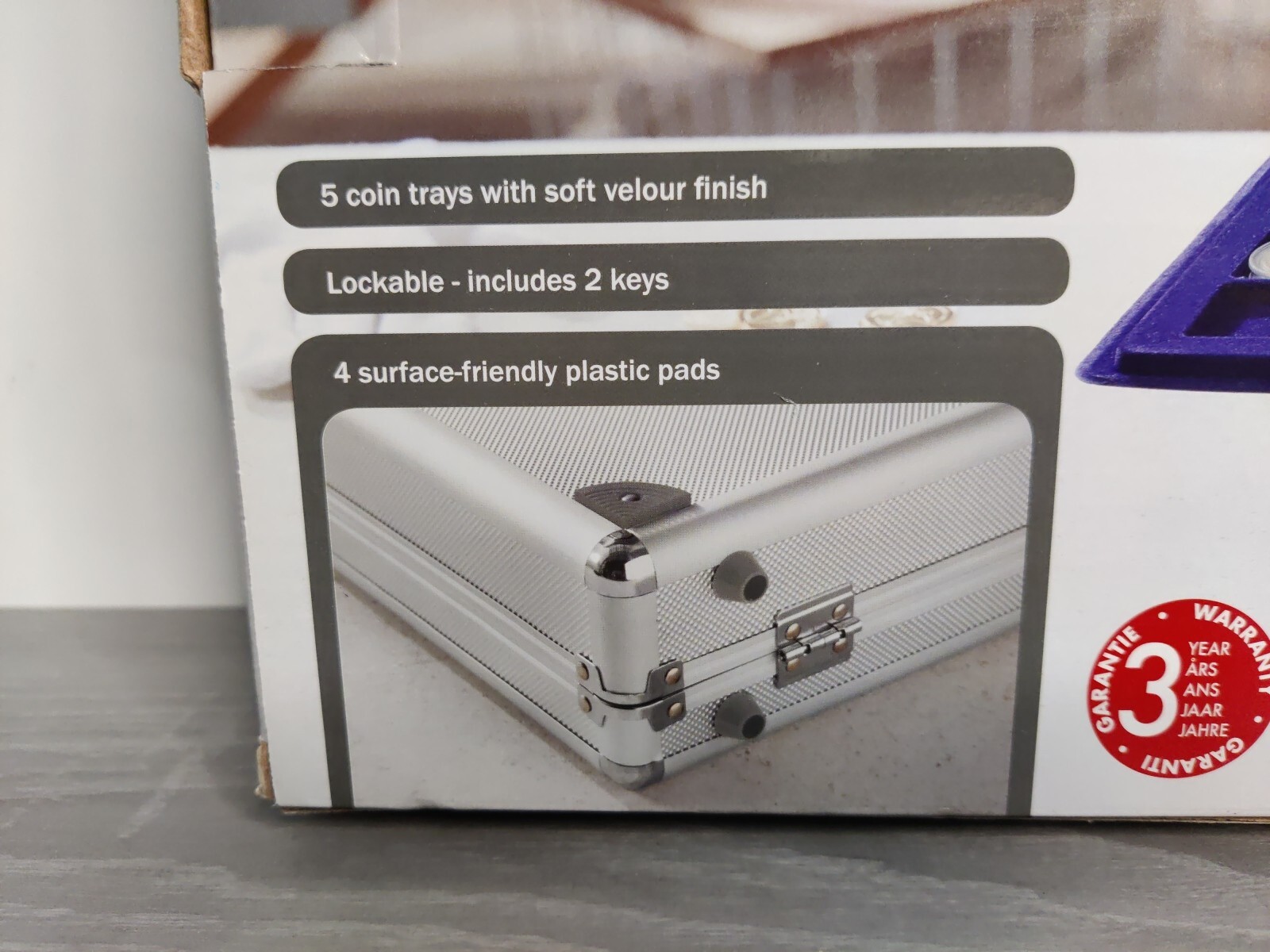 Lidl Lockable Aluminium Coin Display Case With 5 Velour Trays and 2 ...