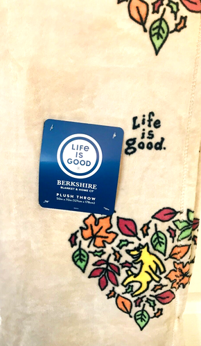 Life Is Good *ROCKET IN A HEART OF LEAVES* Berkshire Blanket Throw ...