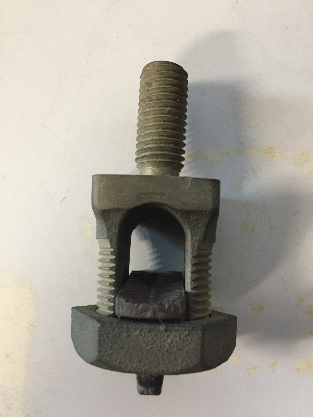 Burndy KC31B1 Servit Post Mechanical Grounding Connector | eBay