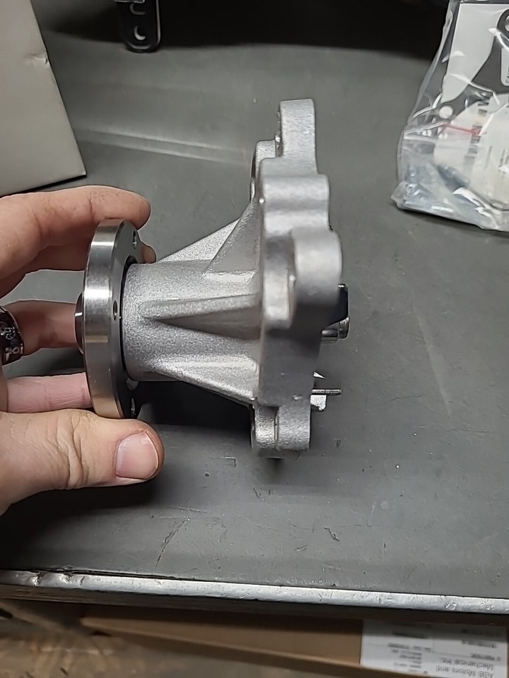 21010-50K26 21010-50k28 21010-FF225 FOR NISSAN + KOMATSU WATER PUMP ...