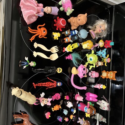 Lot Of 50+ Random Small Vintage & New Plastic Toy Figures | eBay