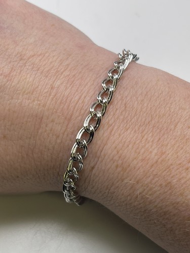 Vintage Signed Monet Etched Silver Tone Chain Link Bracelet 7.5" w ...