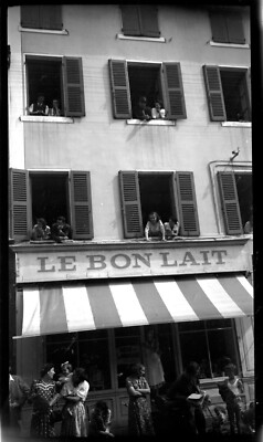 Immeuble habitation boutique Le Bon Lait - ancien négatif photo an.1950 ...