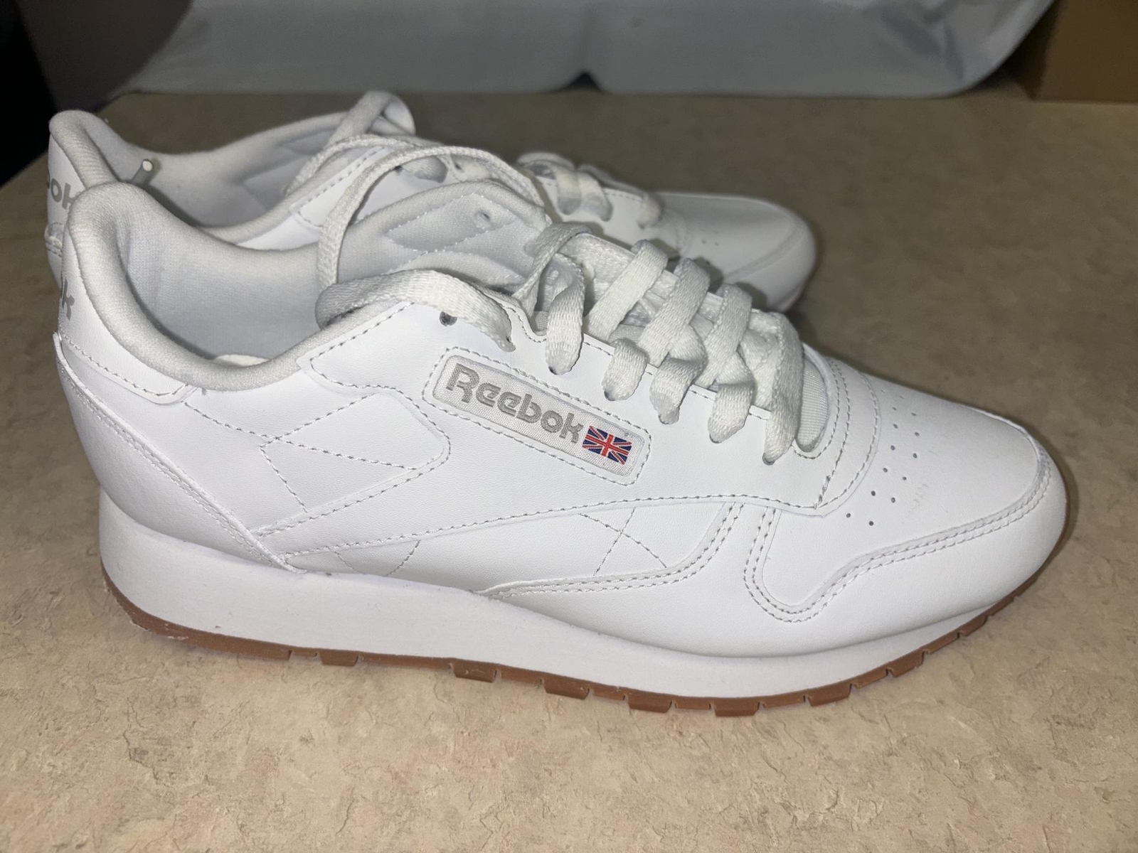 Reebok Men Classic Leather Sneaker White/Rubber Gum S… - Gem