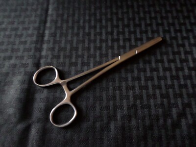 Laboratory 7” Locking Stainless Steel Forceps With Straight Flat Grip ...