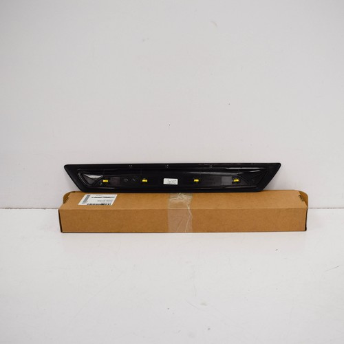NEW BMW 1 F20 FRONT DOOR SILL COVER 51477410460 7410460 OEM NO DUTY TO ...