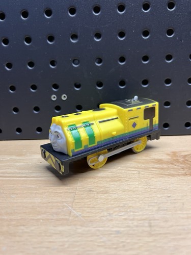 Trackmaster Thomas & Friends Raul WORKING Motorized Train | eBay