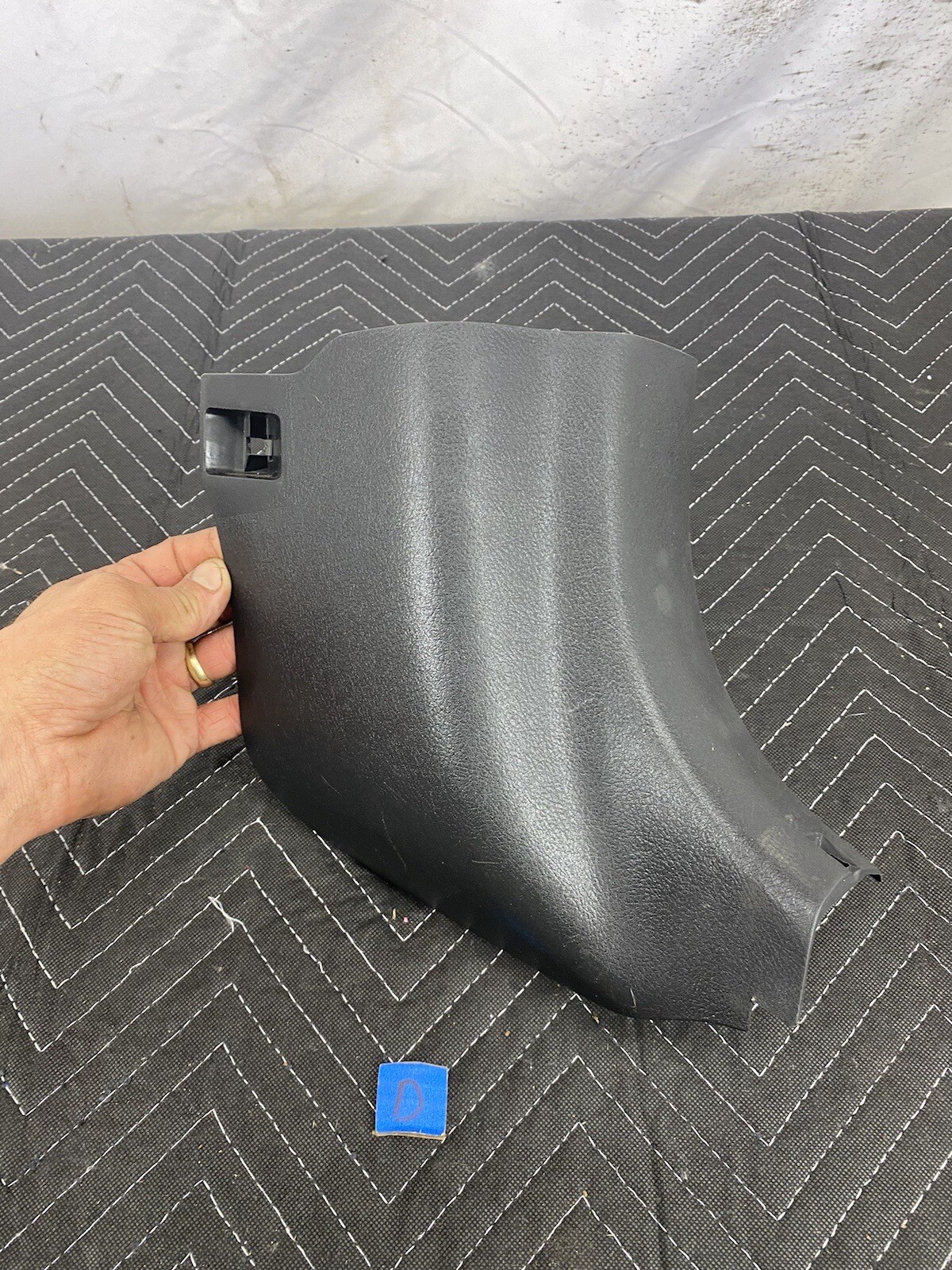 Pontiac Vibe Toyota Matrix Corolla Dash Right Lower Kick Panel 62111 ...