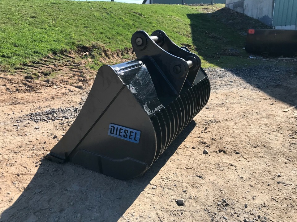 48" Excavator Screening Bucket for Cat 308 and Similar Sized Machines ...