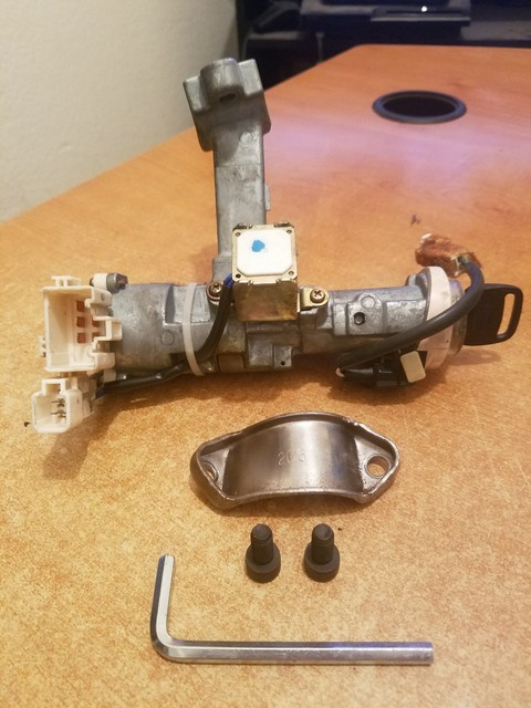 95 to 04 Toyota Tacoma 96-02 4runner Ignition Switch W Key Auto A/t for ...