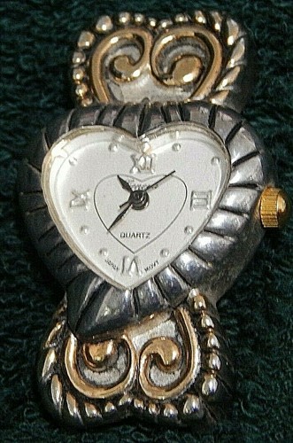 VINTAGE Geneva Quartz Women's Watch Heart-Shaped Face NOS | eBay