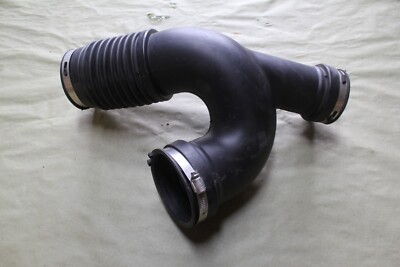 2015 - 2017 Ford Expedition, Navigator Engine Air Intake Pipe Hose ...