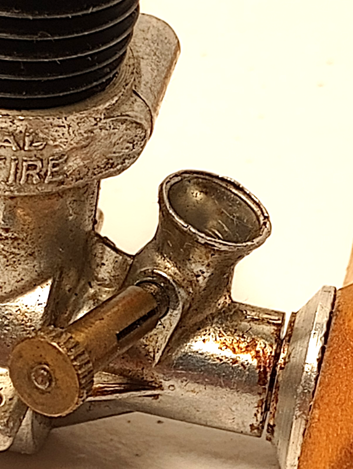 Vtg 1960's? Royal Spitfire .08 Gas Cl RC Airplane Engine Very Good ...