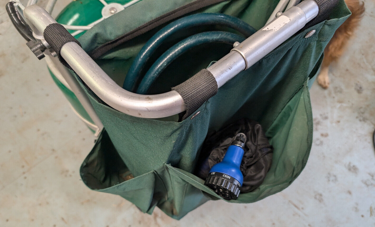 American Granby Aquamate Model 2 Portable Water Delivery System Holds 9 ...