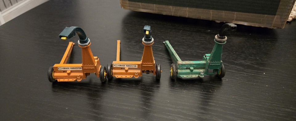 3 Britains Farm - Forage Harvester, 9542, 1972. For Spares. 1/32 Scale ...