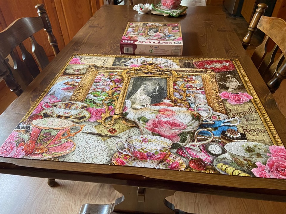 SPRINGBOK 1000 PC. JIGSAW PUZZLE TEA FOR TWO GOLD FRAMES ROSES CUPS ...