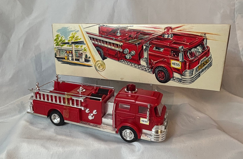 1970 Hess Fire Truck Toy By Marx In Box Hess Oil & Chemical Division ...