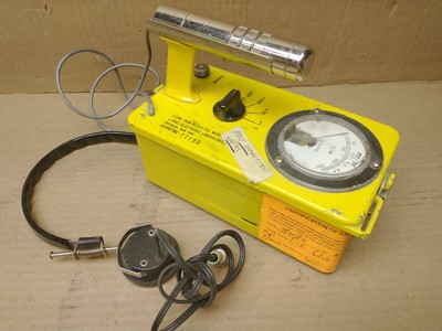 Radiation Detectors & Geigers - Cdv 700 6B Geiger Counter