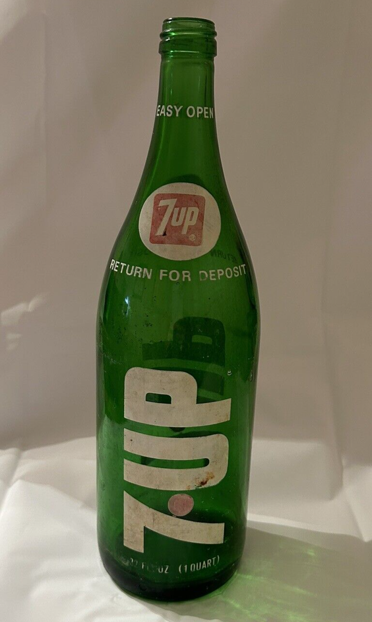 Vintage 7 Up Green Glass Beverage Soda Pop Collector Bottle 32 fl oz ...