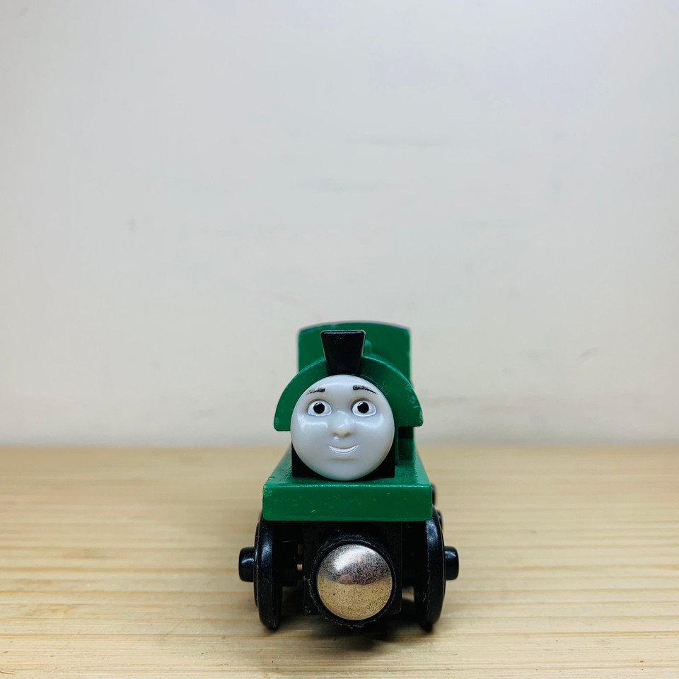 Peter Sam - Thomas The Tank Engine & Friends Wooden Railway Magnet ...