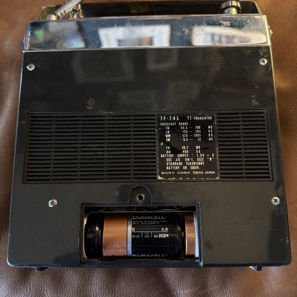 Sony 7F-74DL Vintage FM LW MW Solid State 4-Band Radio Works! | eBay