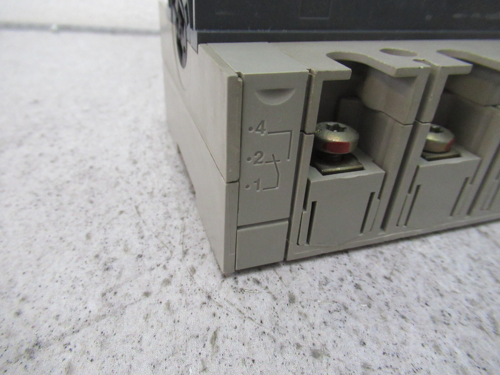 Merlin Gerin Interpact INS 125 Interrupteurs-Sectionneurs 3 Pôles 125A ...