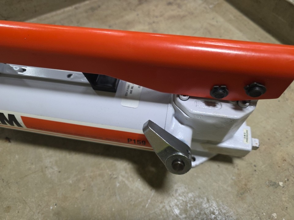 NOS SPX Power Team P159 / Model B 10,000 PSI Hydraulic Hand Pump 700 ...