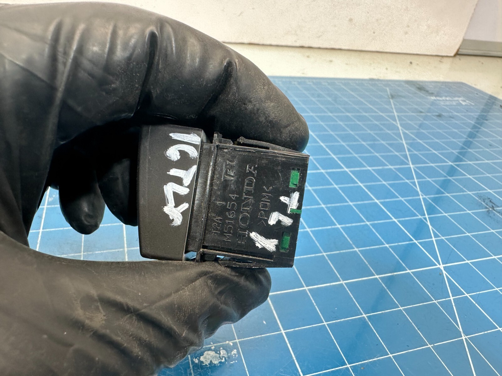 Genuine Acura Switch Vsa Off 35300TZ5A01 / 35300-TZ5-A01 OEM for sale ...