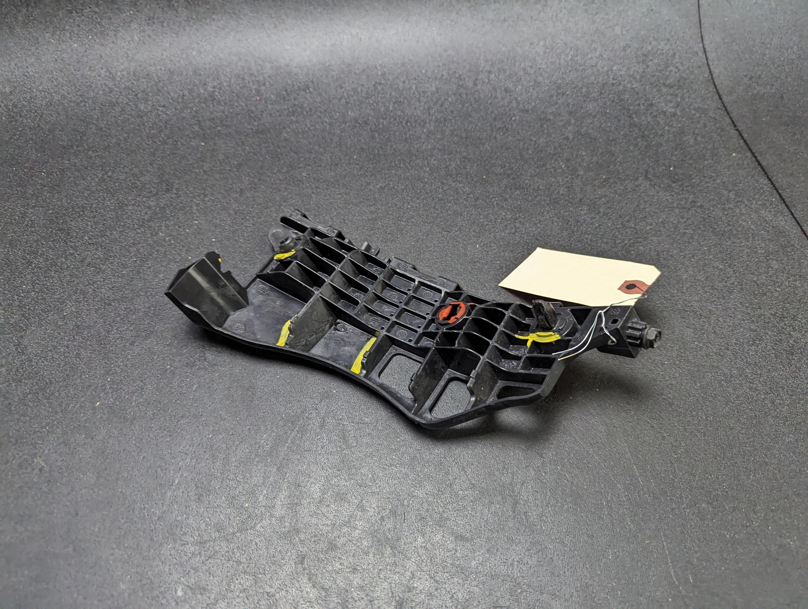 Front Bumper Right Side Bracket 2021 Toyota C-HR 52535-F4010 2018 2019 ...