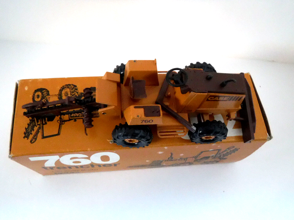 CASE 760 TRENCHER 1:35 PRECISION DIECAST MODEL - DH4B - #2963-MADE IN W ...