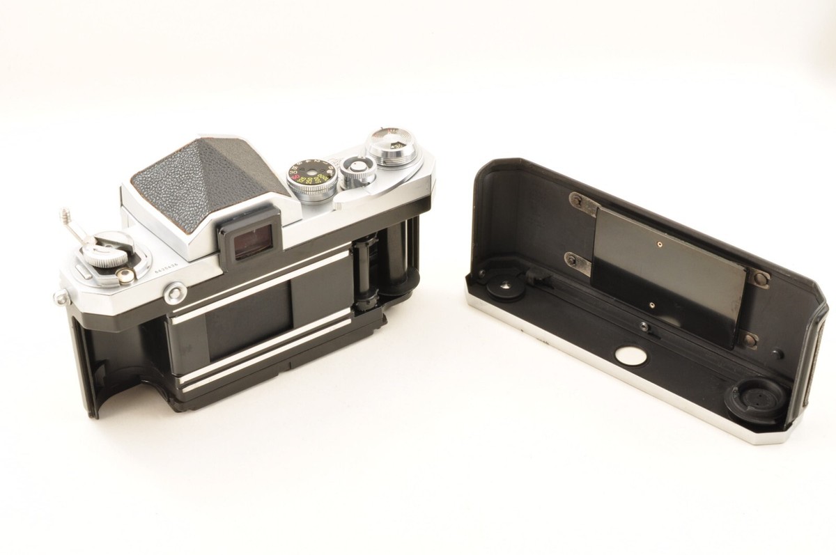 Excellent+5* Nikon F Eye Level Silver 35mm SLR Film Camera Excellent+5* Nikon F Eye Level Silver 35mm SLR Film Camera