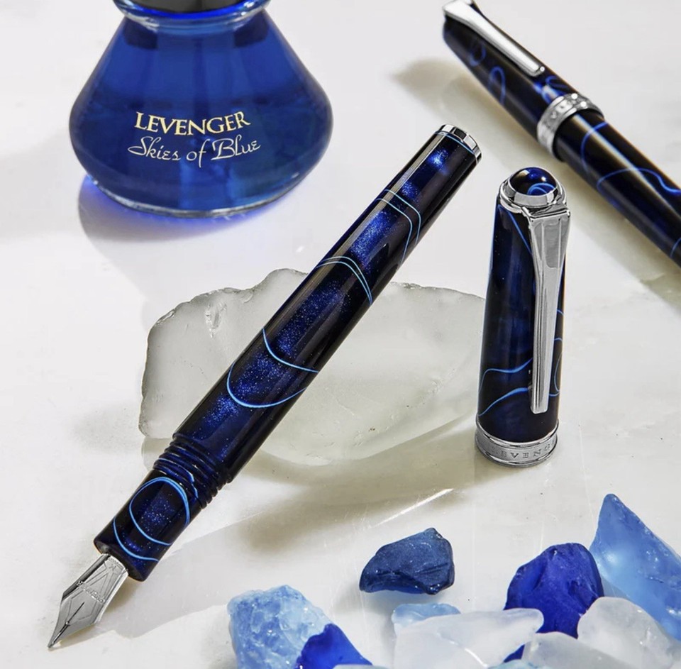 New In Box Levenger True Writer Classic Midnight Spark Fountain Pen ...