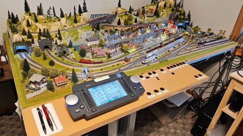 Noch Baden Baden Z scale model train layout DCC 175x100x31mm with ...