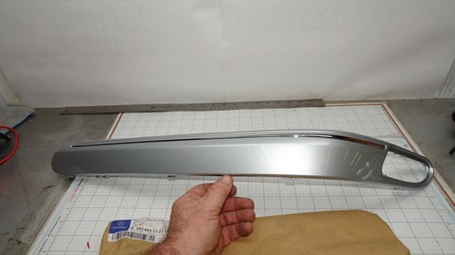 Mercedes Benz 203 885 21 21 9775 Molding Bumper Trim Rail Silver LH OEM ...
