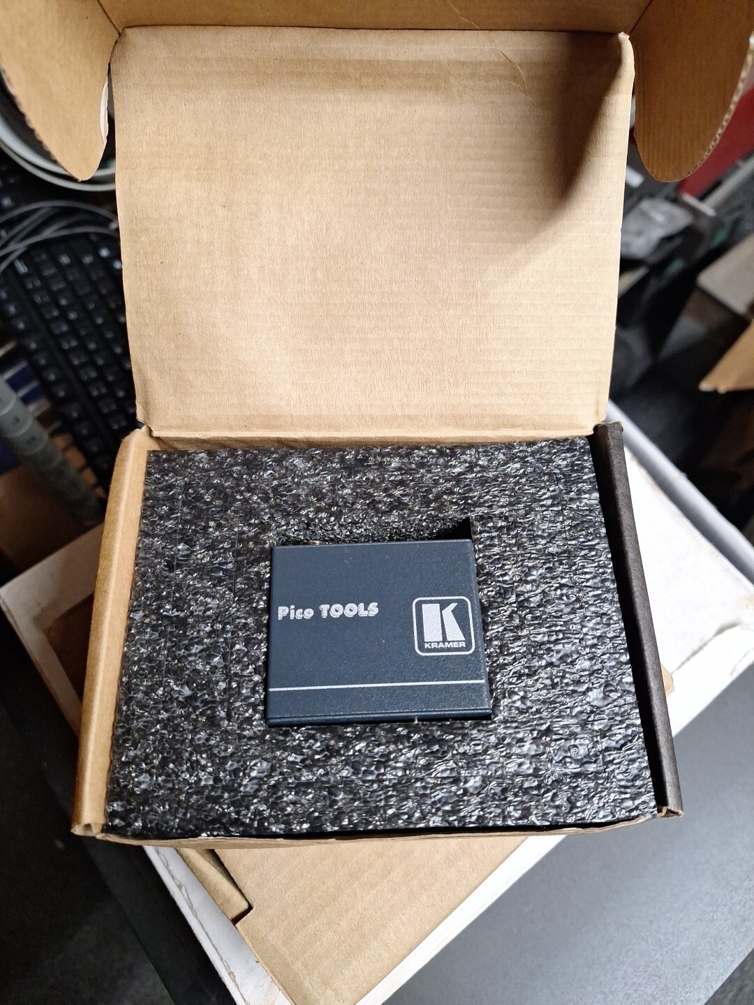 Kramer Pico Tools PT-102AN 1:2 Audio DA | eBay