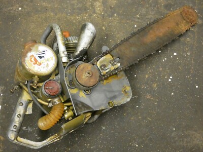 Vintage Clinton D25C Chief Chainsaw with Bar and Chain Parts or Repair ...