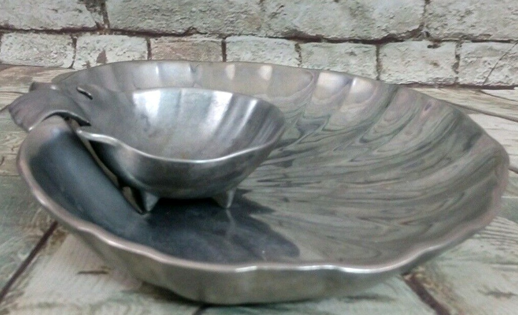 Vintage The Wilton Co. Armetale 2 Piece Set Pewter Clam Shell Chip n ...