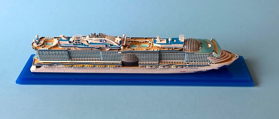 1:1250 scale SUN PRINCESS cruise ship Model ocean liner by SCHERBAK ...