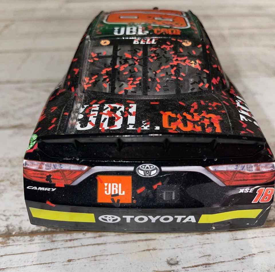 Christopher Bell #18 JBL Kansas Win DONOR BOX 2017 Lionel NASCAR 1/24 ...
