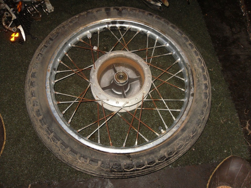 1981 Kawasaki KZ250 KZ 250 LTD front rim wheel tire | eBay